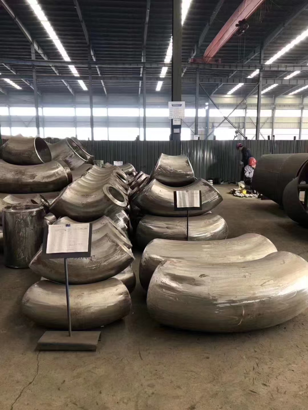 ASTM A234 WP5 Pipe Fittings - NFI STEEL